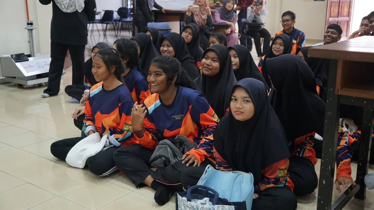 Lawatan Industri SMK Slim ke PSAS & DRB HI-COM Teck See - Pusat ...
